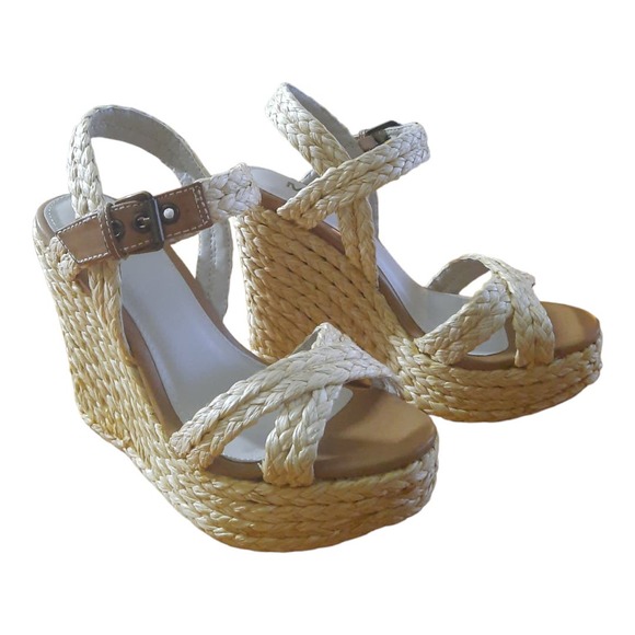 MIA | Shoes | Mia Francis Natural Raffia Platform Wedges Peeptoe Size ...